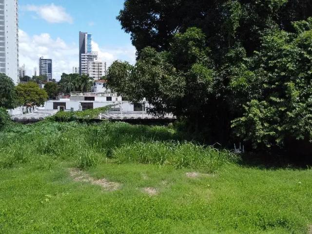 Terreno / Lote para Venda em Cuiabá/MT Goiabeiras