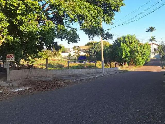 Terreno / Lote para Venda em Cuiabá/MT Jardim Califórnia