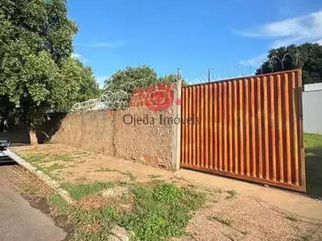 Terreno / Lote para Venda em Cuiabá/MT Jardim Califórnia