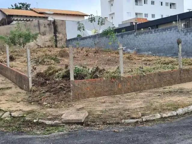 Terreno / Lote para Venda em Cuiabá/MT Santa Rosa