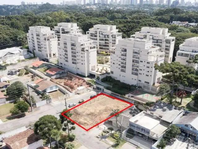 Terreno / Lote para Venda em Curitiba/PR Campo Comprido