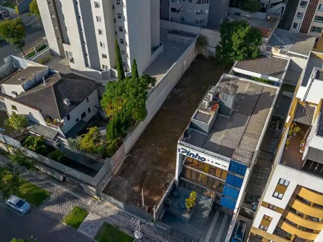 Terreno / Lote para Venda em Curitiba/PR Centro