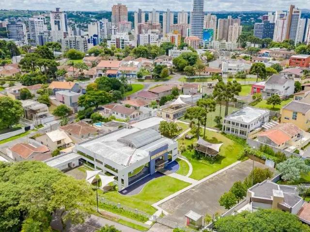 Terreno / Lote para Venda em Curitiba/PR Centro