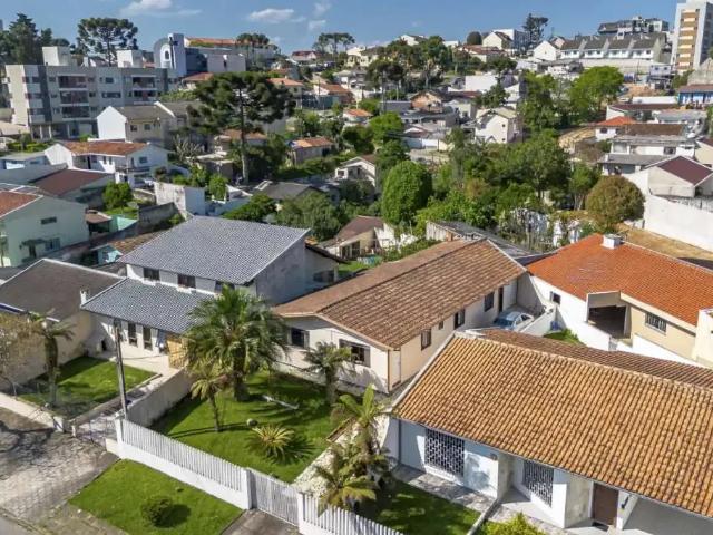 Terreno / Lote para Venda em Curitiba/PR Tingui