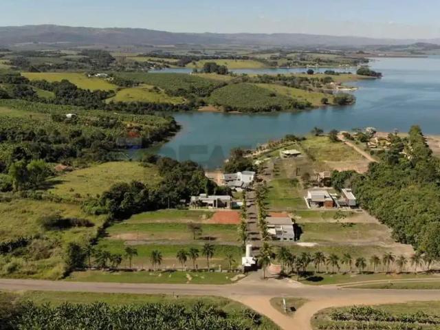 Terreno / Lote para Venda em Delfinópolis/MG Centro 1 Quartos