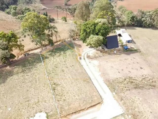Terreno / Lote para Venda em Divinolândia/SP Campestrinho