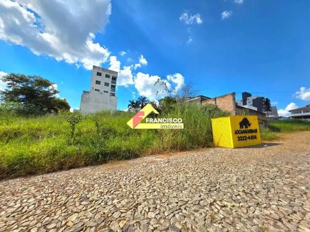 Terreno / Lote para Venda em Divinópolis/MG Manoel Valinhas