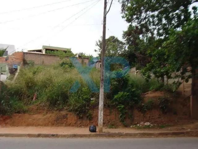 Terreno / Lote para Venda em Divinópolis/MG Mangabeiras