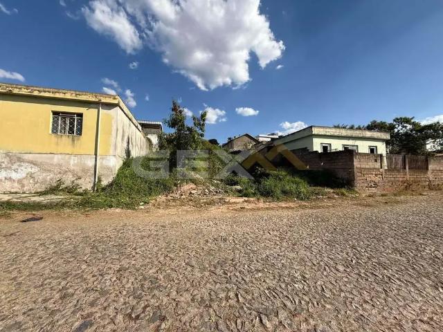 Terreno / Lote para Venda em Divinópolis/MG Bela Vista