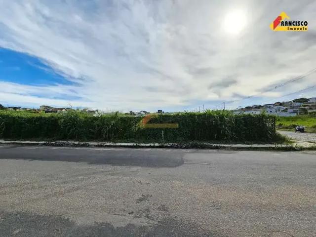 Terreno / Lote para Venda em Divinópolis/MG Campina Verde