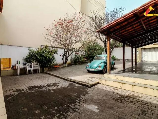 Terreno / Lote para Venda em Divinópolis/MG Centro
