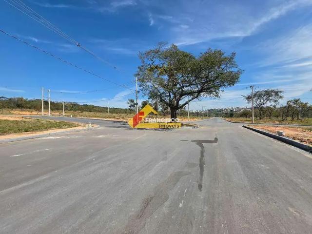 Terreno / Lote para Venda em Divinópolis/MG Cidade Jardim