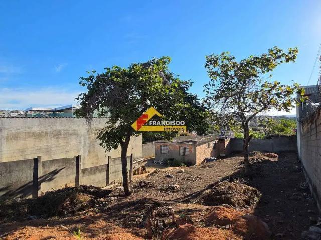 Terreno / Lote para Venda em Divinópolis/MG Dona Rosa