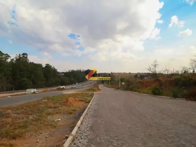 Terreno / Lote para Venda em Divinópolis/MG Fábio Notini
