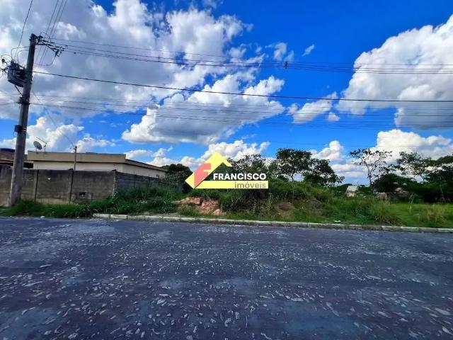 Terreno / Lote para Venda em Divinópolis/MG Icaraí