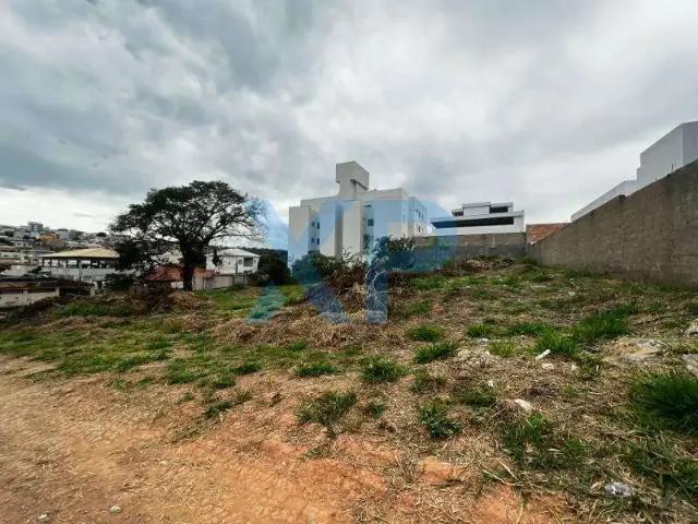 Terreno / Lote para Venda em Divinópolis/MG Juza Fonseca
