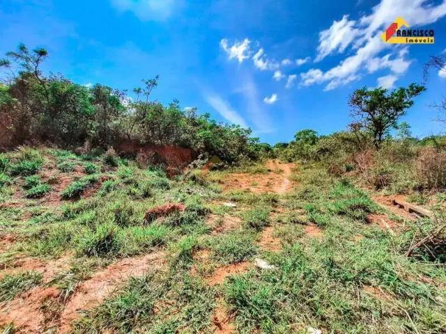 Terreno / Lote para Venda em Divinópolis/MG Jardinópolis