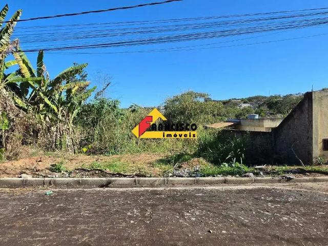 Terreno / Lote para Venda em Divinópolis/MG Jardinópolis