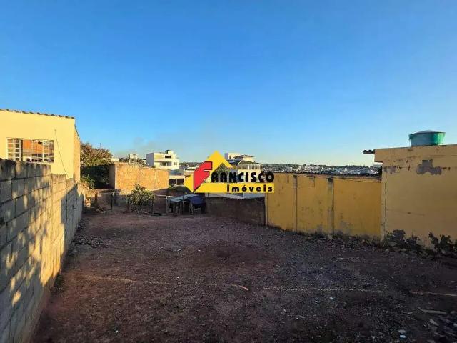 Terreno / Lote para Venda em Divinópolis/MG Paraíso