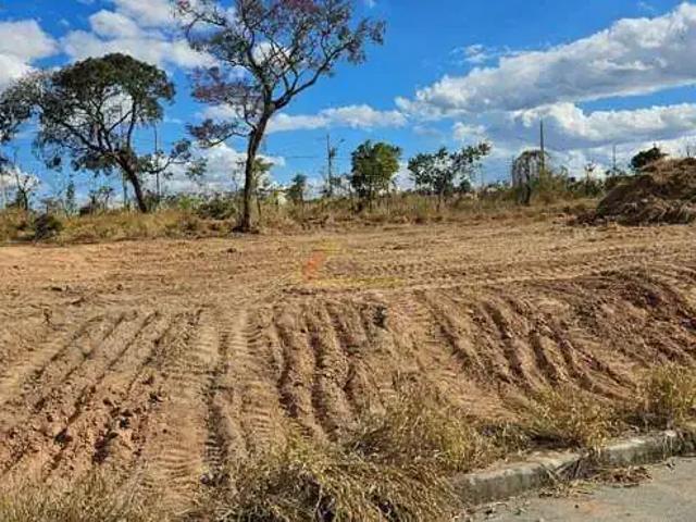 Terreno / Lote para Venda em Divinópolis/MG Residencial Lagoa Park