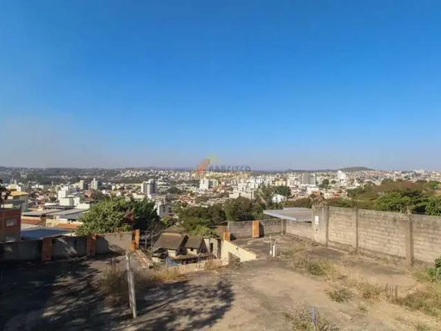 Terreno / Lote para Venda em Divinópolis/MG São Sebastião