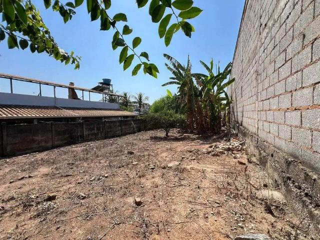 Terreno / Lote para Venda em Divinópolis/MG Santa Rosa