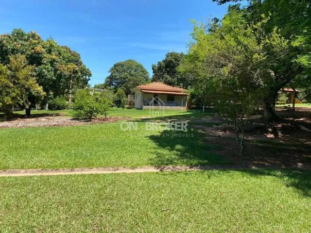Terreno / Lote para Venda em Dois Córregos/SP Centro