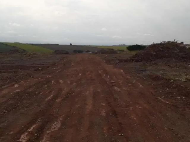 Terreno / Lote para Venda em Elias Fausto/SP Cardeal