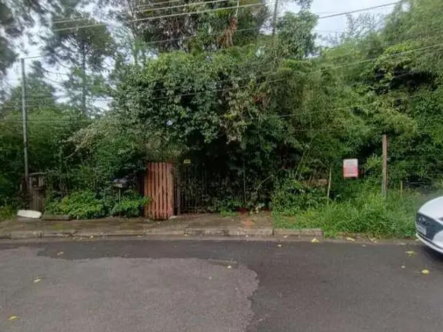 Terreno / Lote para Venda em Embu das Artes/SP Chácaras Caxingui