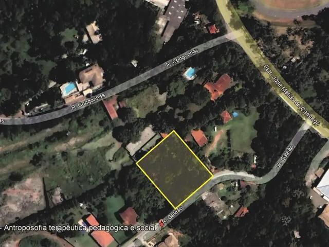 Terreno / Lote para Venda em Embu das Artes/SP Invernada