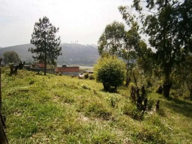 Terreno / Lote para Venda em Embu das Artes/SP Jardim Magali