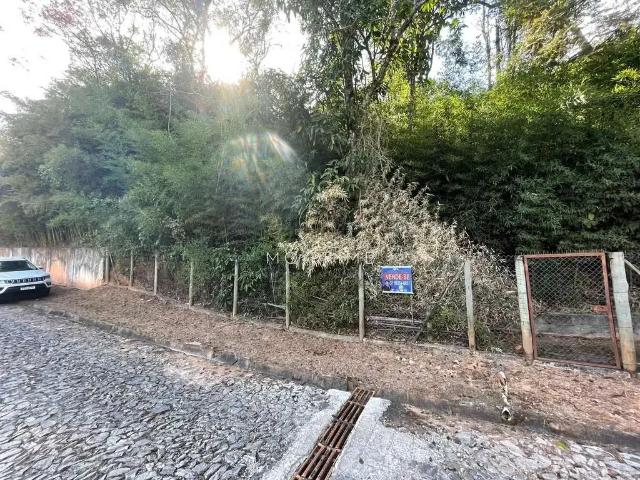 Terreno / Lote para Venda em Esmeraldas/MG Condomínio Clube Dos 200