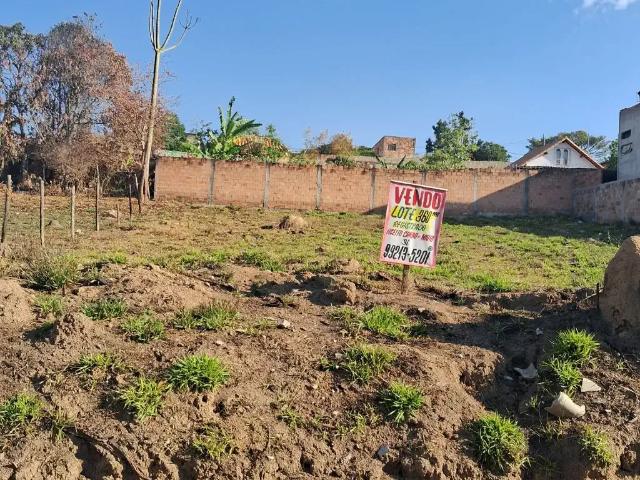 Terreno / Lote para Venda em Esmeraldas/MG Florida