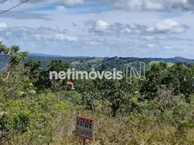 Terreno / Lote para Venda em Esmeraldas/MG Jardim das Oliveiras