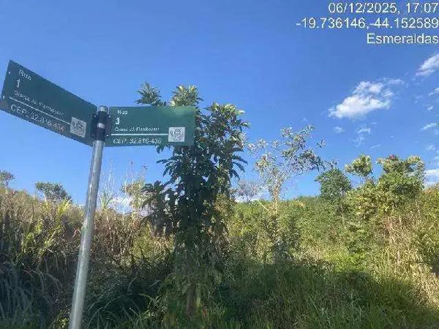 Terreno / Lote para Venda em Esmeraldas/MG Vale Das Esmeraldas