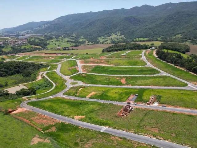 Terreno / Lote para Venda em Extrema/MG Centro