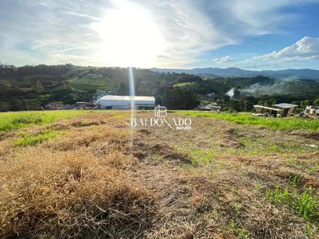 Terreno / Lote para Venda em Extrema/MG Centro