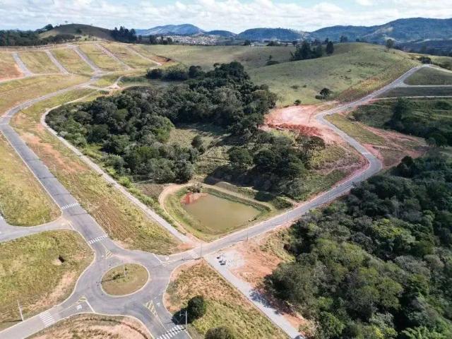 Terreno / Lote para Venda em Extrema/MG Centro