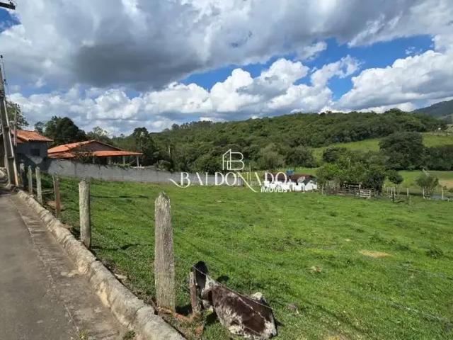 Terreno / Lote para Venda em Extrema/MG Pessegueiros