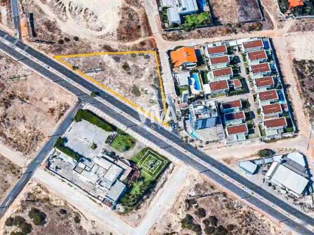 Terreno / Lote para Venda em Fortaleza/CE de Lourdes