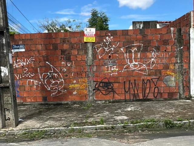 Terreno / Lote para Venda em Fortaleza/CE Dendê