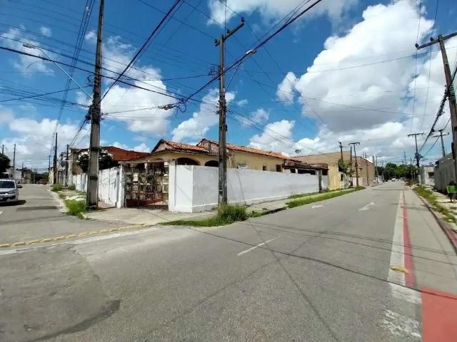 Terreno / Lote para Venda em Fortaleza/CE Fátima 3 Quartos