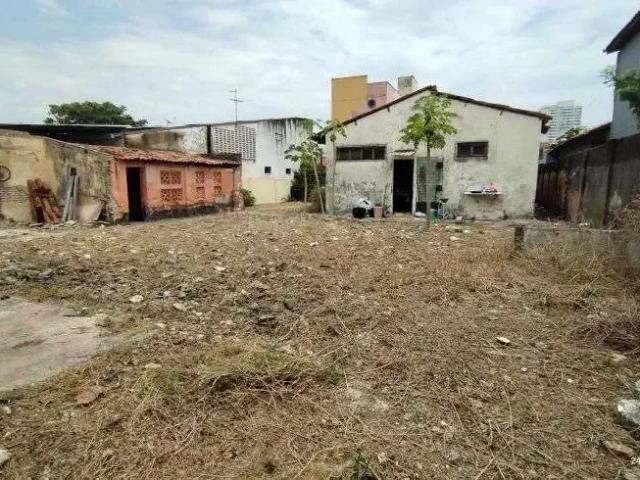 Terreno / Lote para Venda em Fortaleza/CE Parquelândia