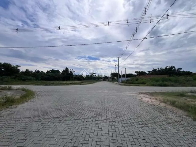 Terreno / Lote para Venda em Florianópolis/SC Carianos