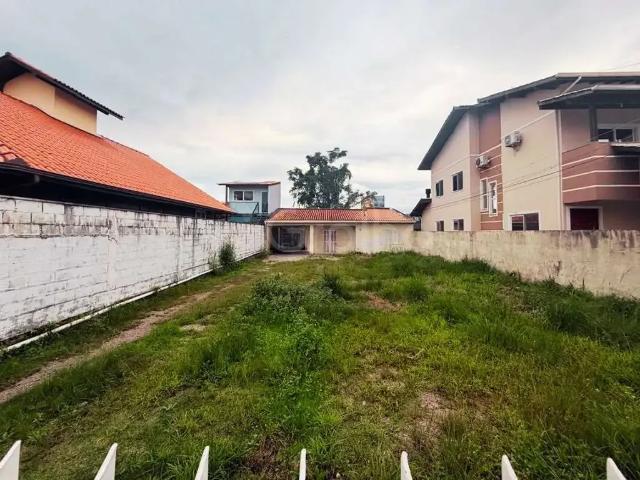 Terreno / Lote para Venda em Florianópolis/SC Carianos