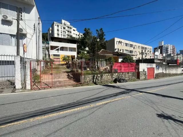Terreno / Lote para Venda em Florianópolis/SC Agronômica
