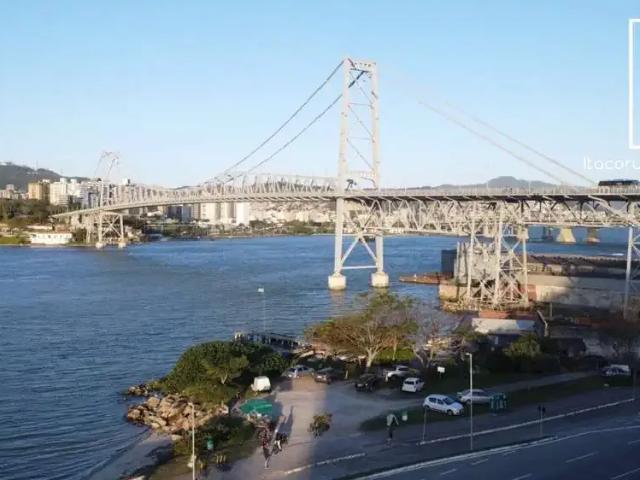 Terreno / Lote para Venda em Florianópolis/SC Estreito