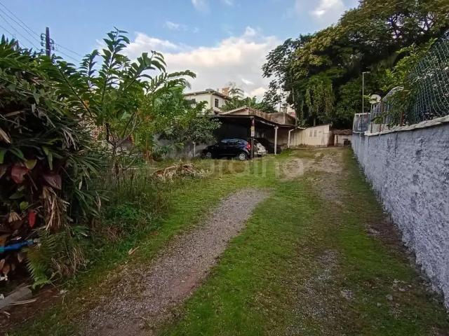 Terreno / Lote para Venda em Florianópolis/SC Estreito