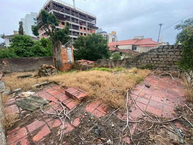 Terreno / Lote para Venda em Florianópolis/SC Estreito
