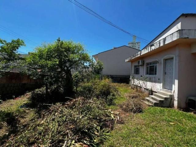 Terreno / Lote para Venda em Florianópolis/SC Estreito